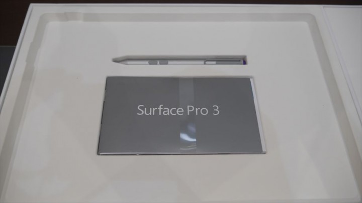 Surface Pro 3 】 早速購入、開封とサイズ比較！ #surfaceJP - 明日やります
